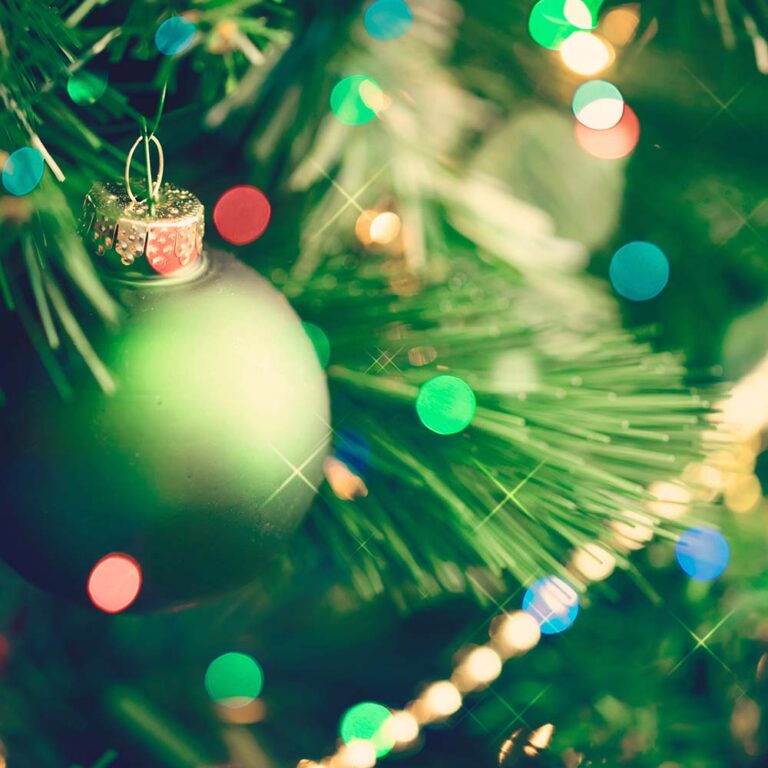 Christmas Essence - Candlewic: Candle Making Supplies Since 1972