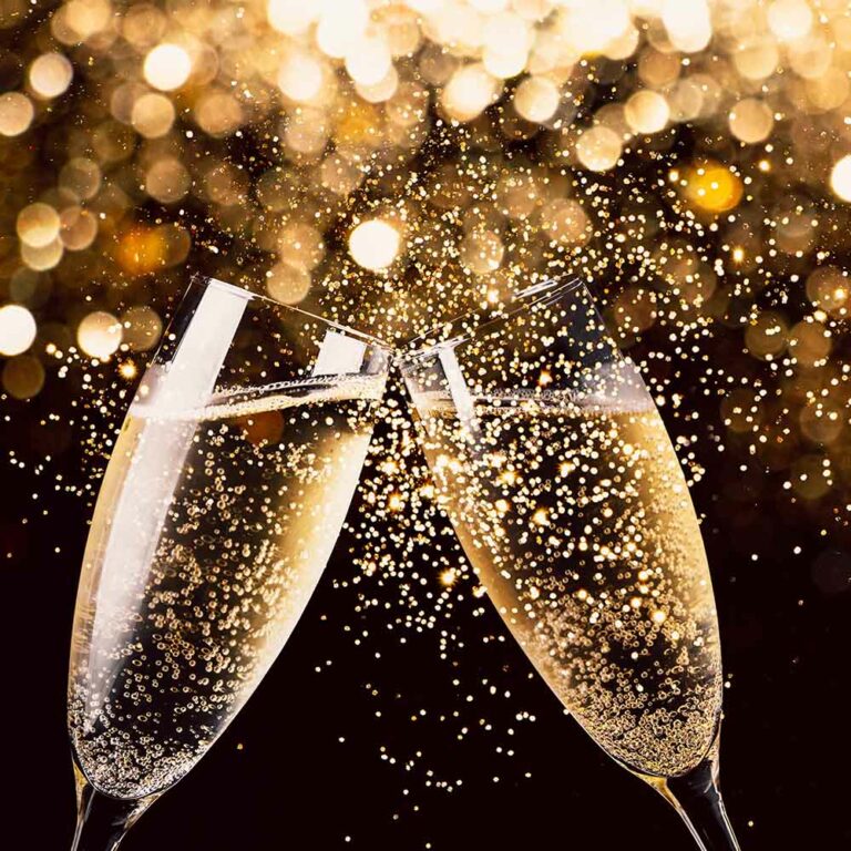 Crisp Champagne - Candlewic: Candle Making Supplies Since 1972